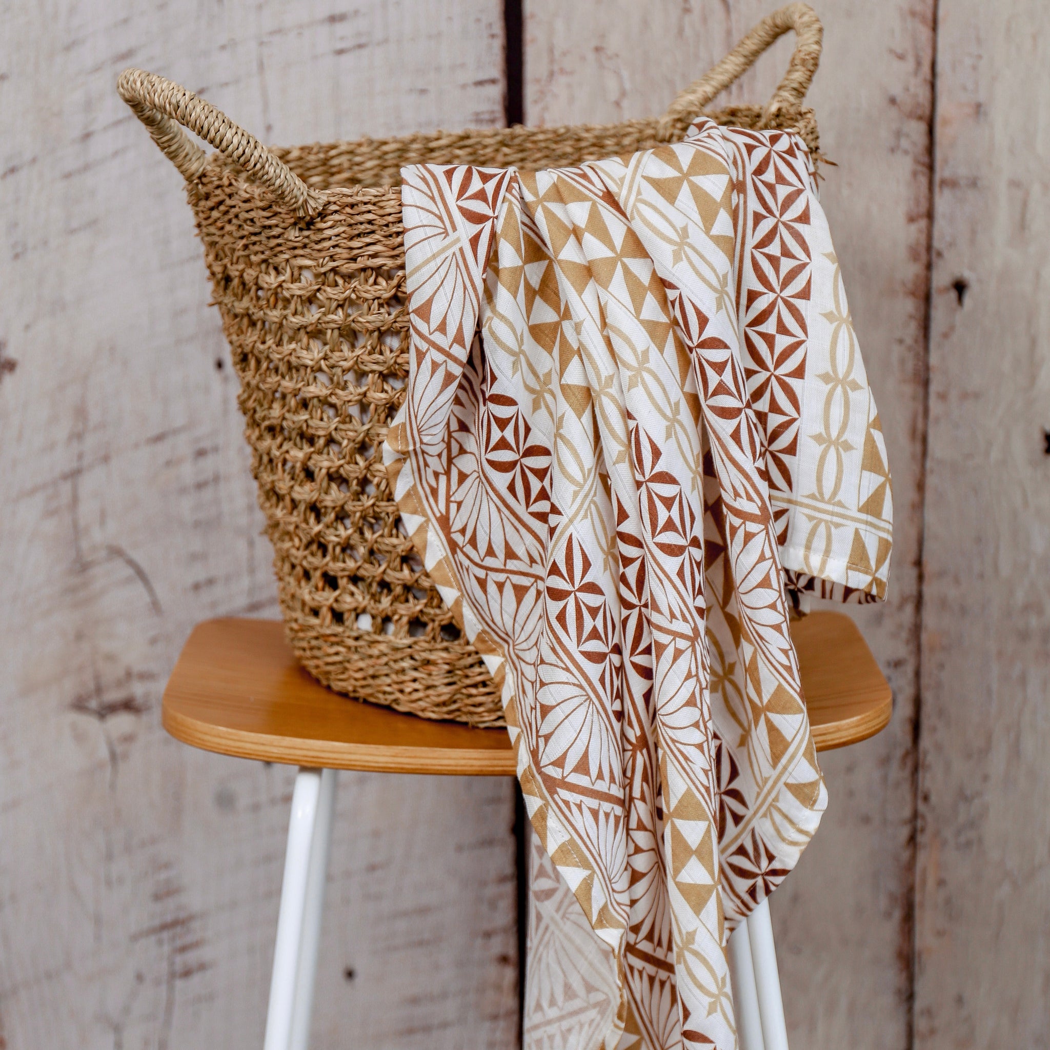 Tongan Inspired Muslin Wrap – Polybubs