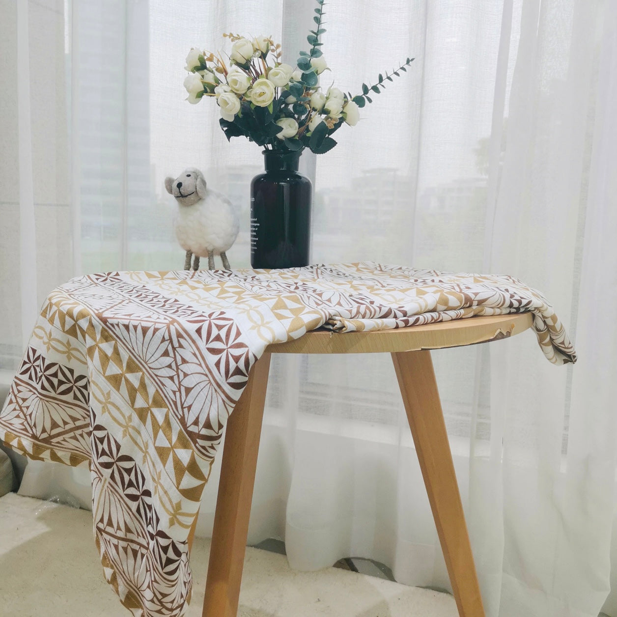Tongan Inspired Muslin Wrap – Polybubs